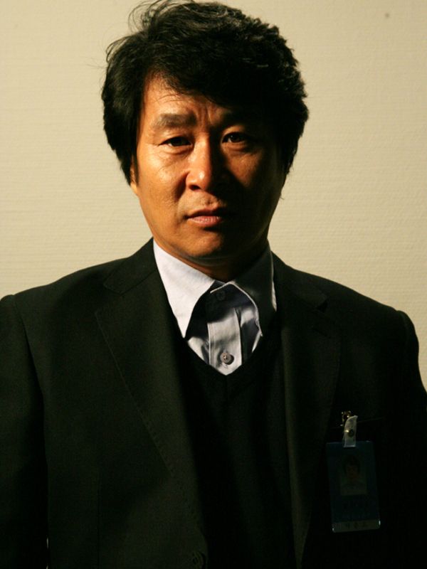 Ju-Bong Gi - AlloCiné