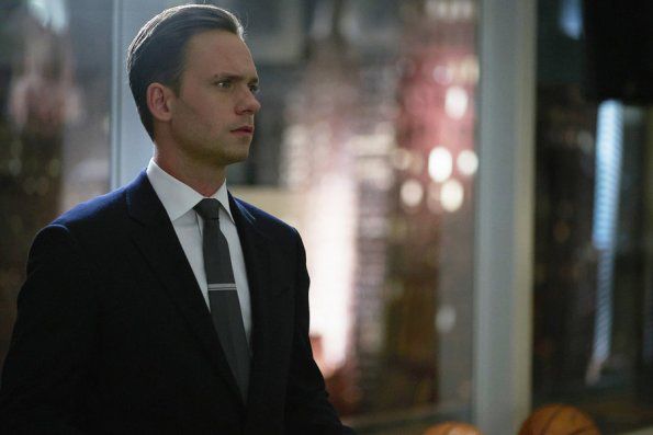 Photo de Patrick J. Adams - Suits : avocats sur mesure : Photo Patrick ...