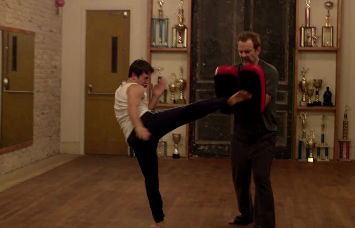 Photo du film Tapped Out - Photo 4 sur 16 - AlloCiné