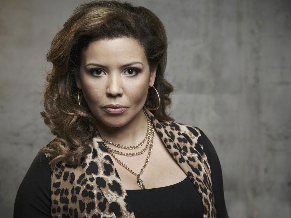 Reine du Sud : Photo Justina Machado - 280 sur 283 - AlloCiné