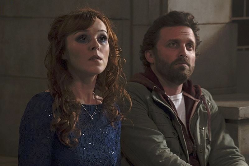 Photo de Rob Benedict - Supernatural : Photo Rob Benedict, Ruth Connell ...