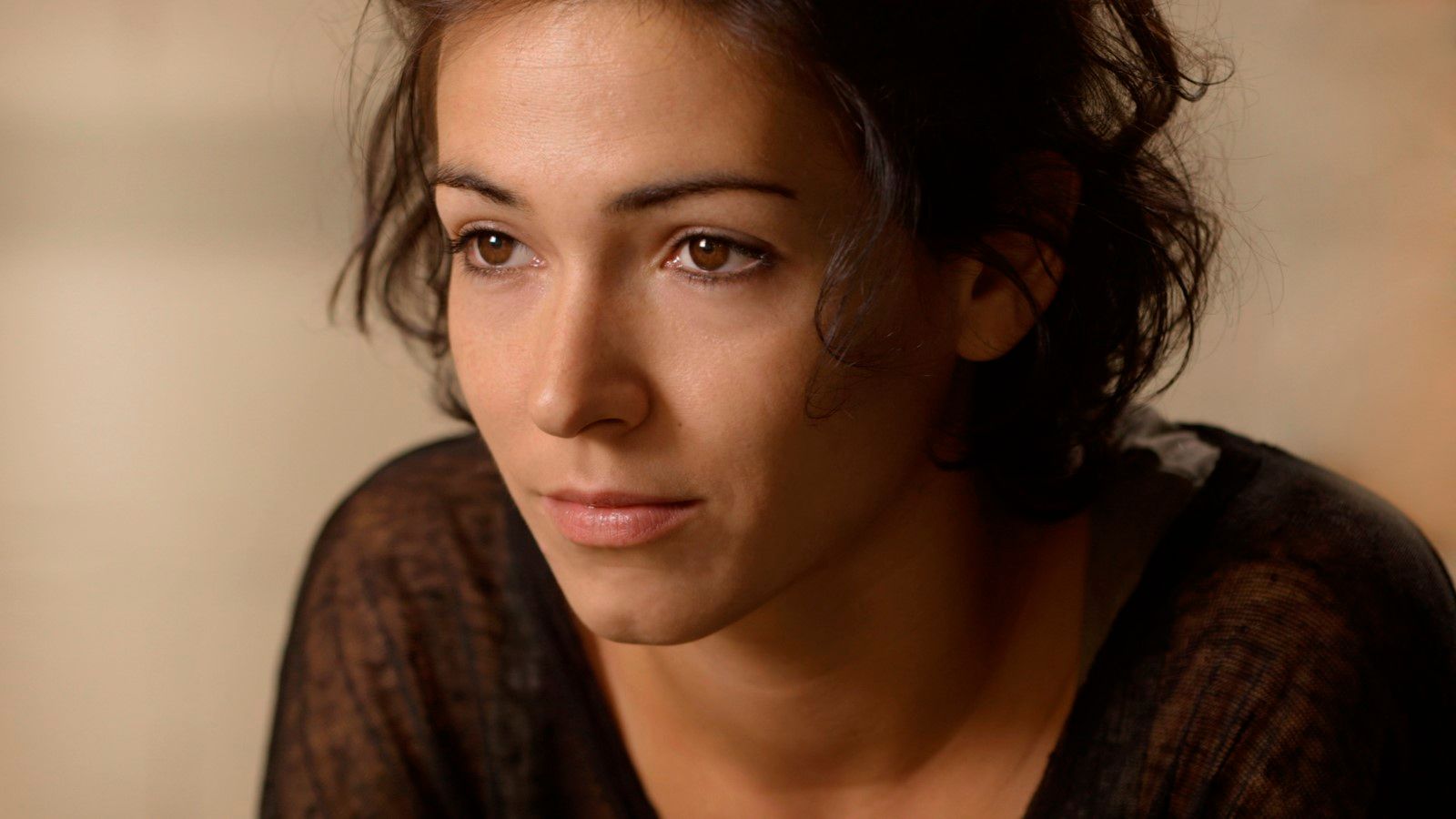 Photo de Malya Roman - Photo Malya Roman - Photo 7 sur 8 - AlloCiné