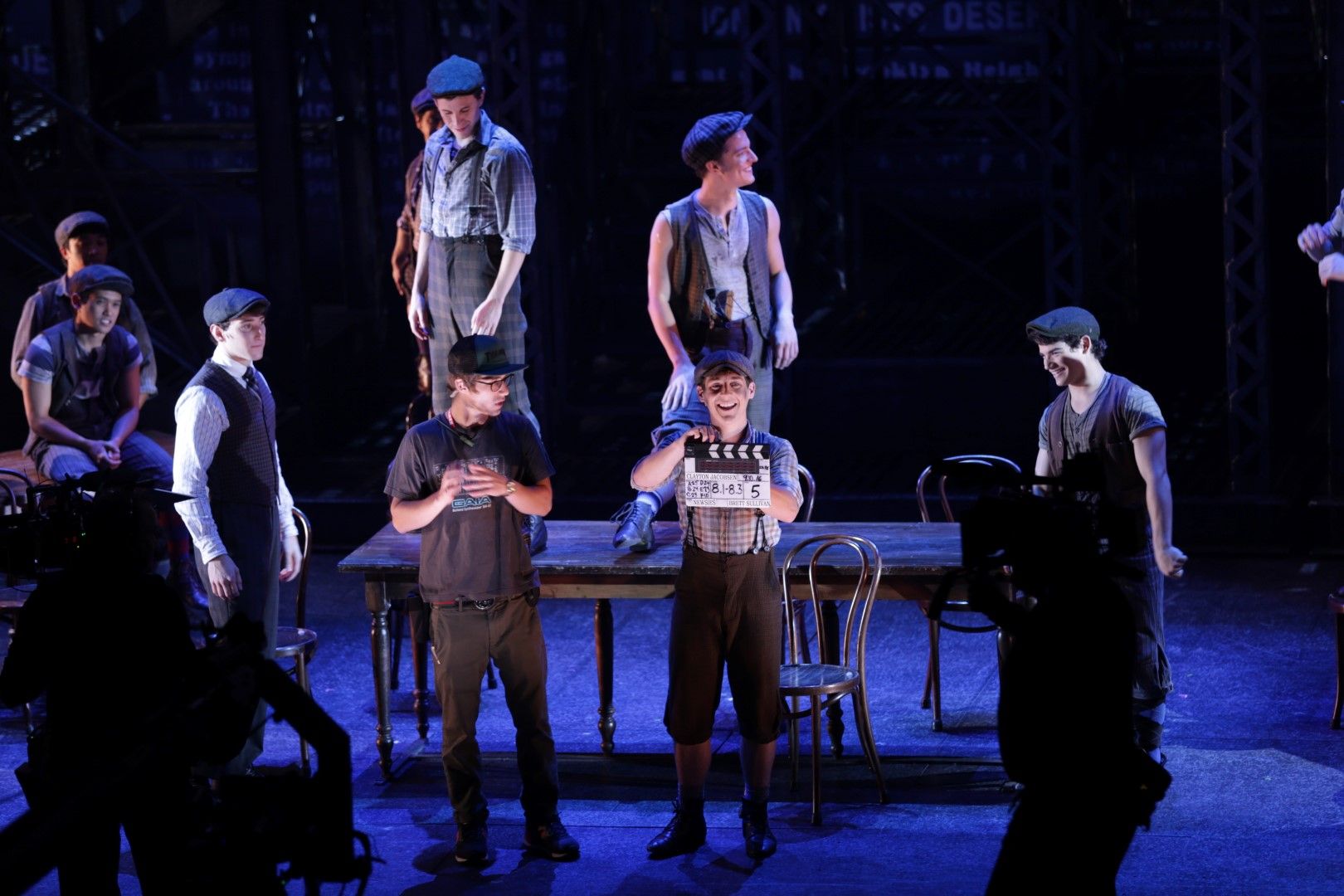 Photo du film Disney's Newsies the Broadway Musical - Photo 1 sur 4 ...