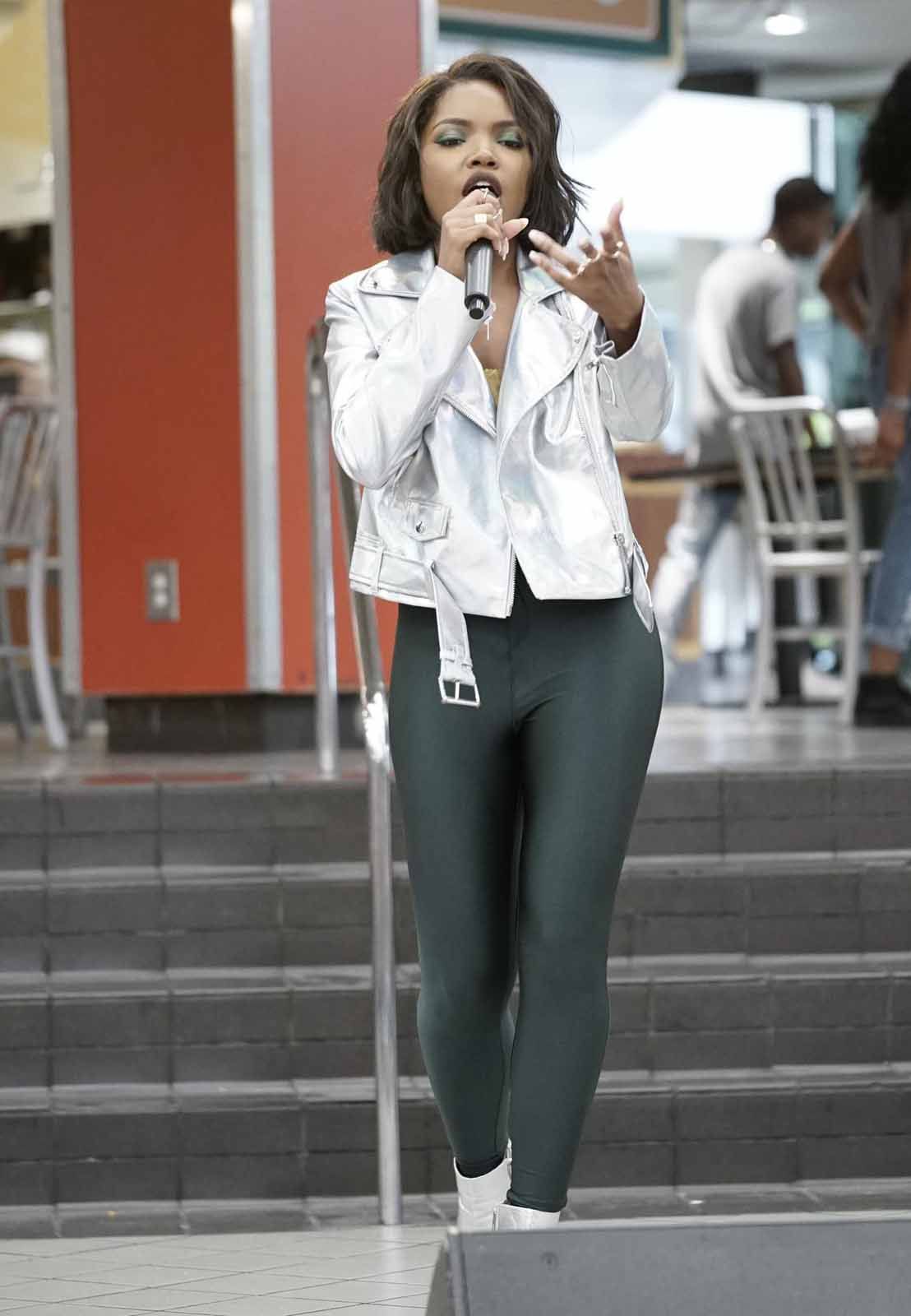 Photo de Ryan Destiny - Star : Photo Ryan Destiny - Photo 33 sur 65 ...