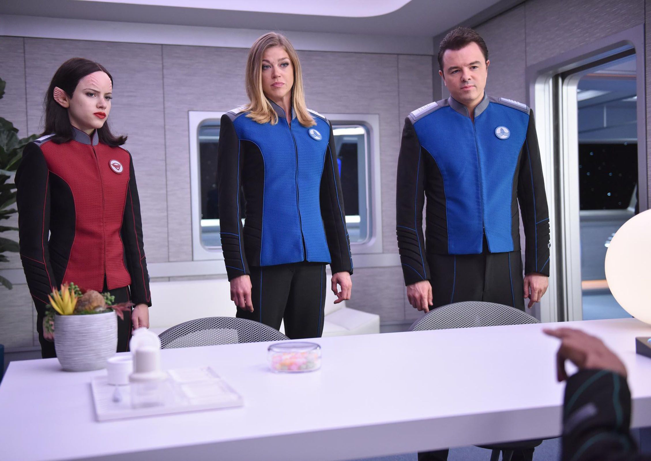 The Orville : The Orville : Photo Adrianne Palicki, Halston Sage, Seth ...