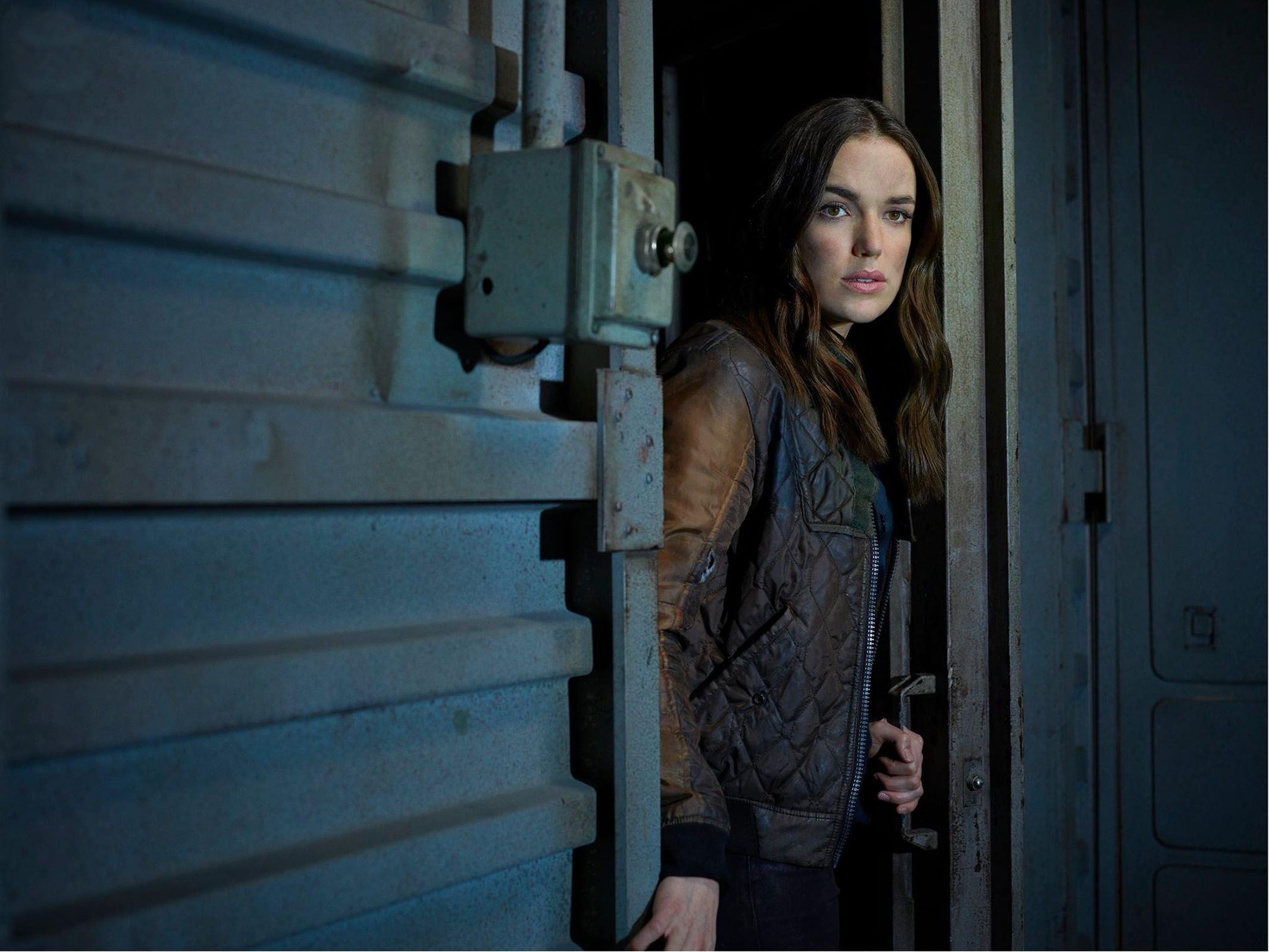 Photo de Elizabeth Henstridge - Photo Elizabeth Henstridge - Photo 32 ...