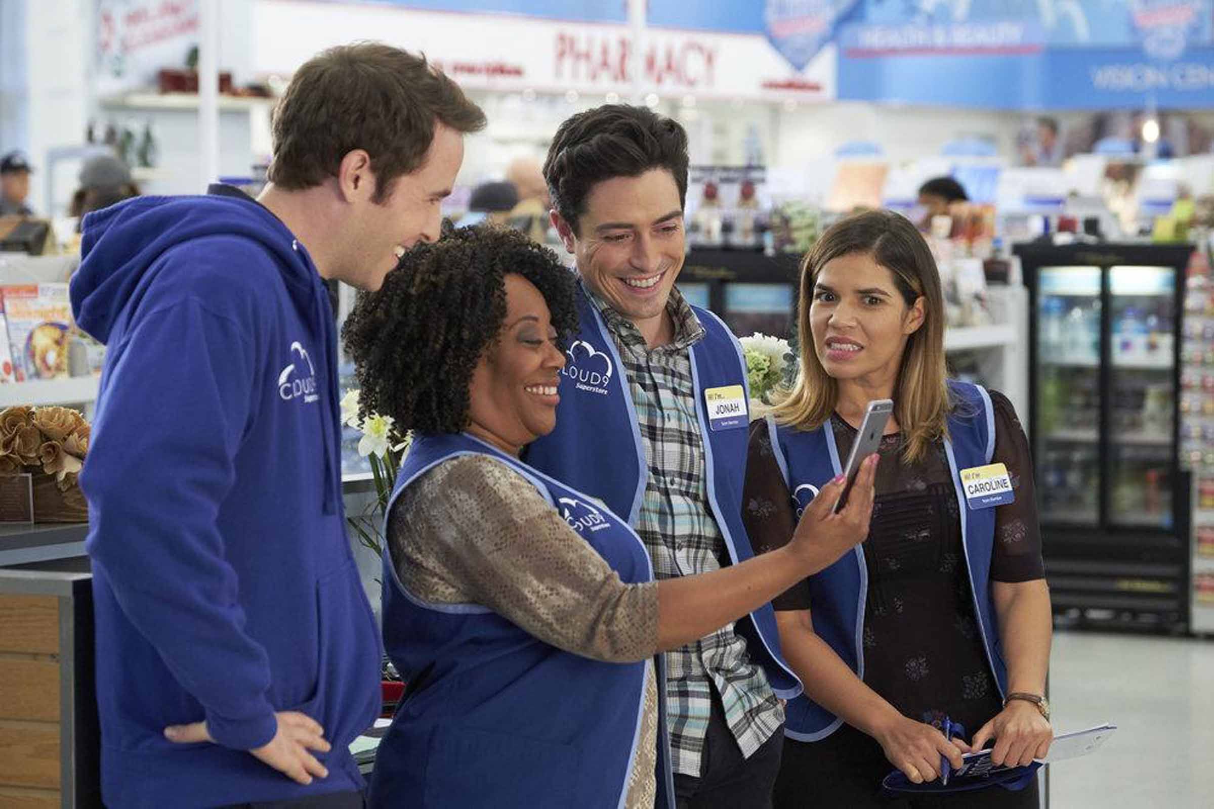Superstore : Superstore : Photo Carla Renata (I), Jon Barinholtz ...