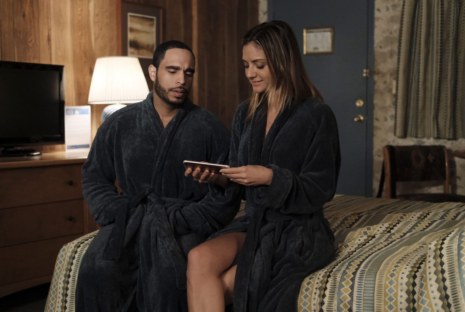 Photo de Christine Evangelista - The Arrangement (2017) : Photo ...