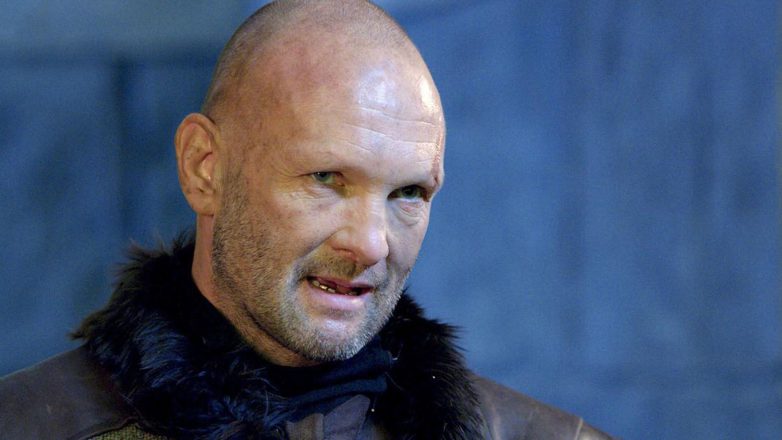 Photo de Andrew Howard - The Outpost : Photo Andrew Howard - Photo 2 ...