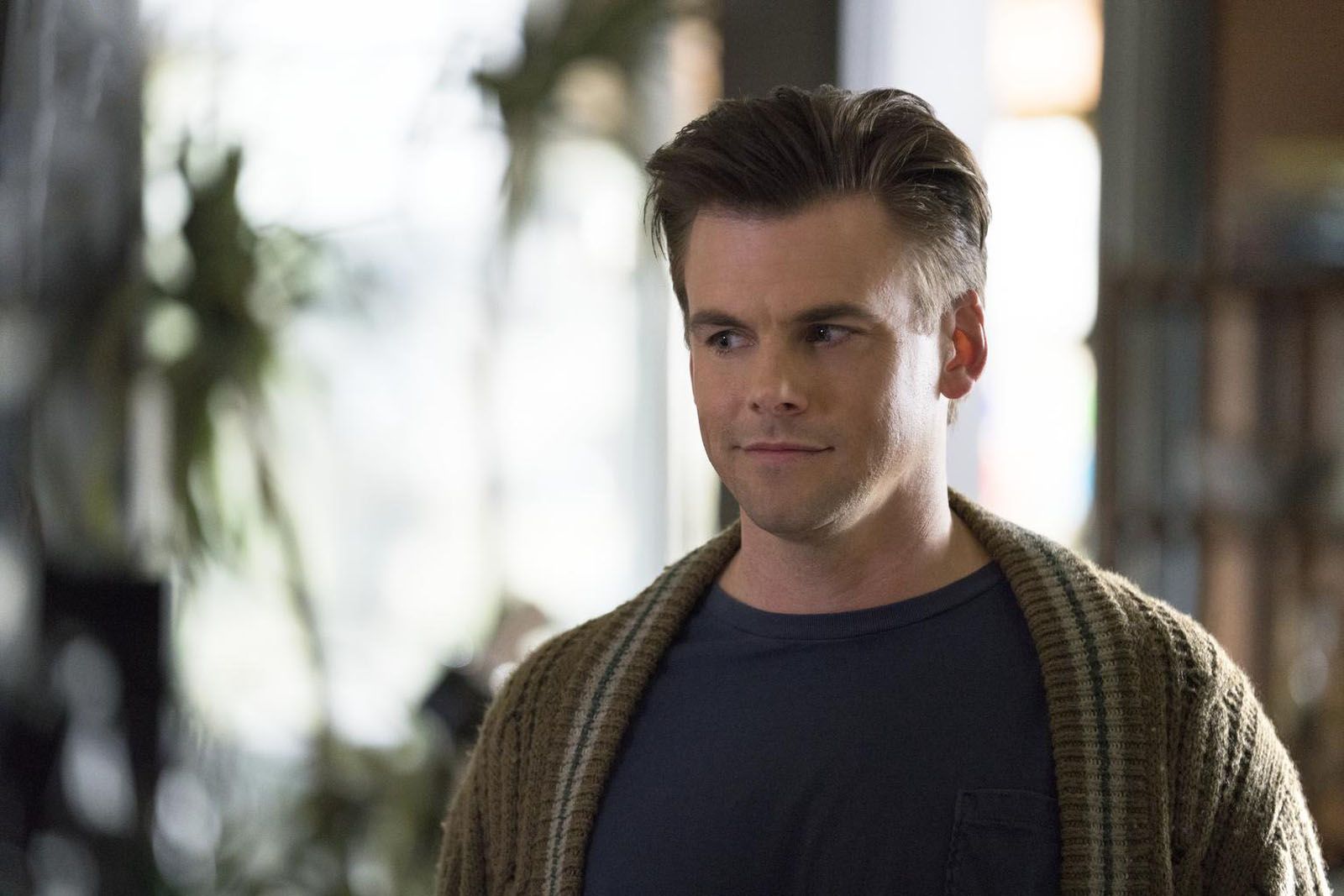 Casual : Casual : Photo Tommy Dewey - 2 sur 95 - AlloCiné