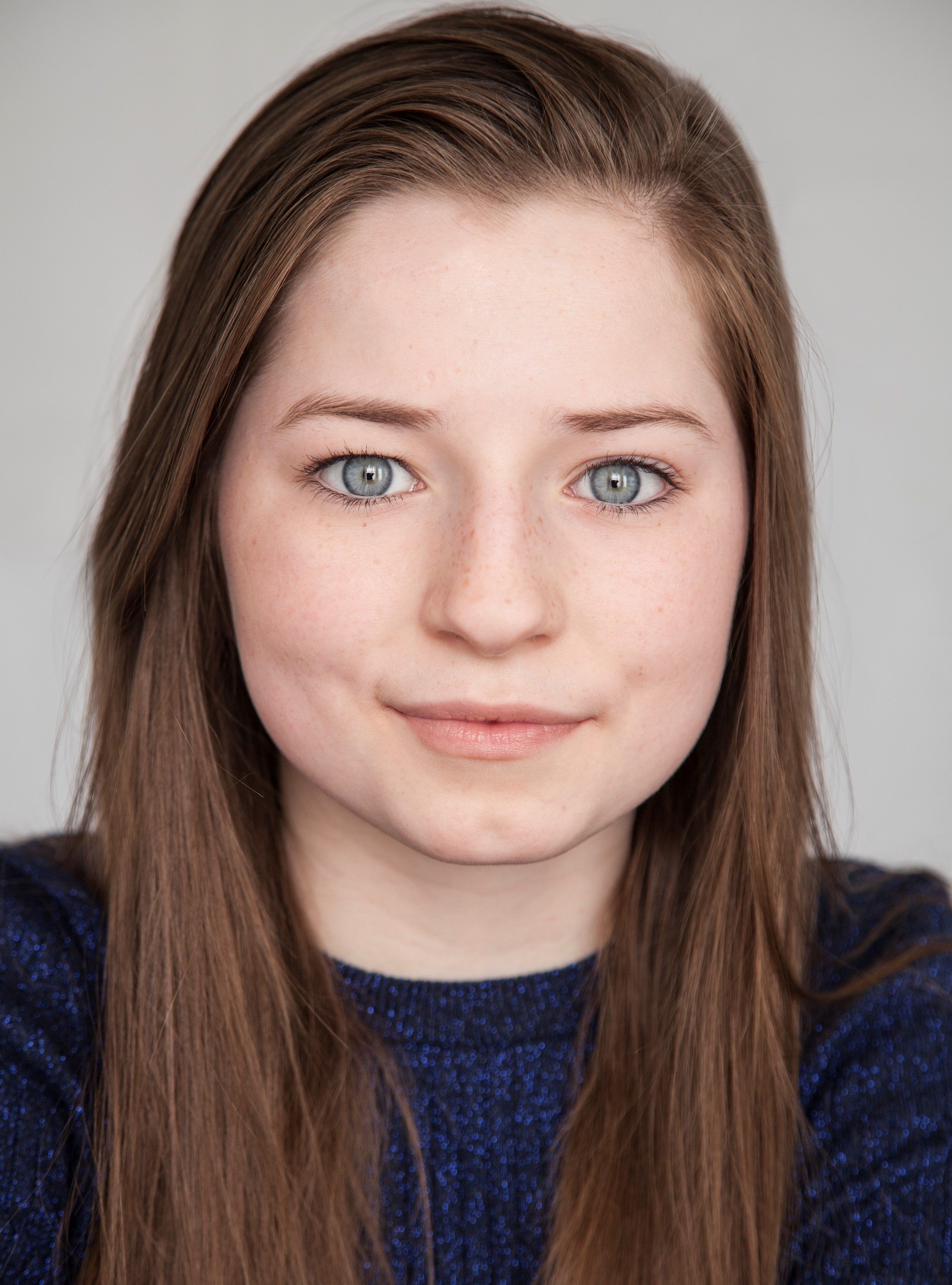 Hazel Doupe - AlloCiné