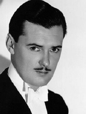 Hugh Williams - AlloCiné