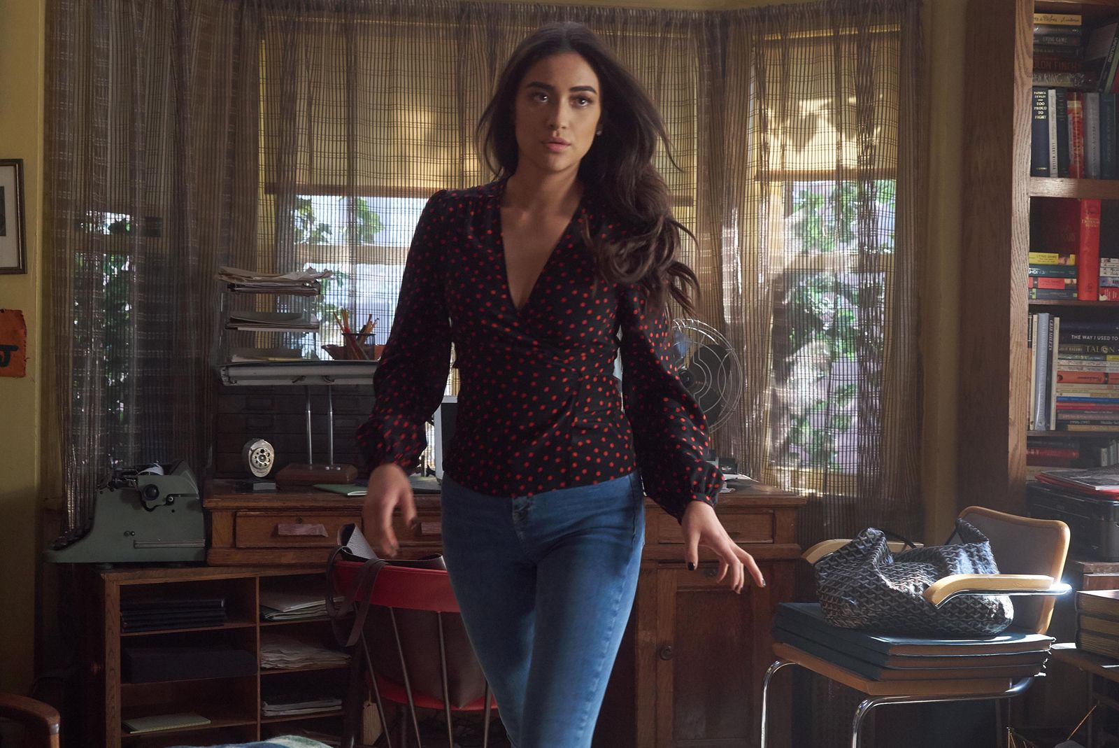 You : You : Photo Shay Mitchell - 101 sur 122 - AlloCiné