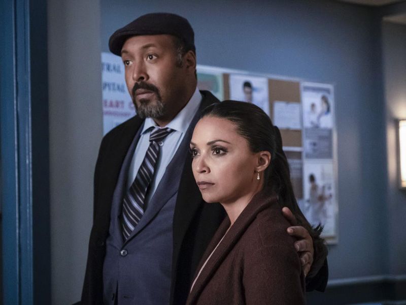 Flash (2014) : Flash (2014) : Photo Jesse L. Martin, Danielle Nicolet ...