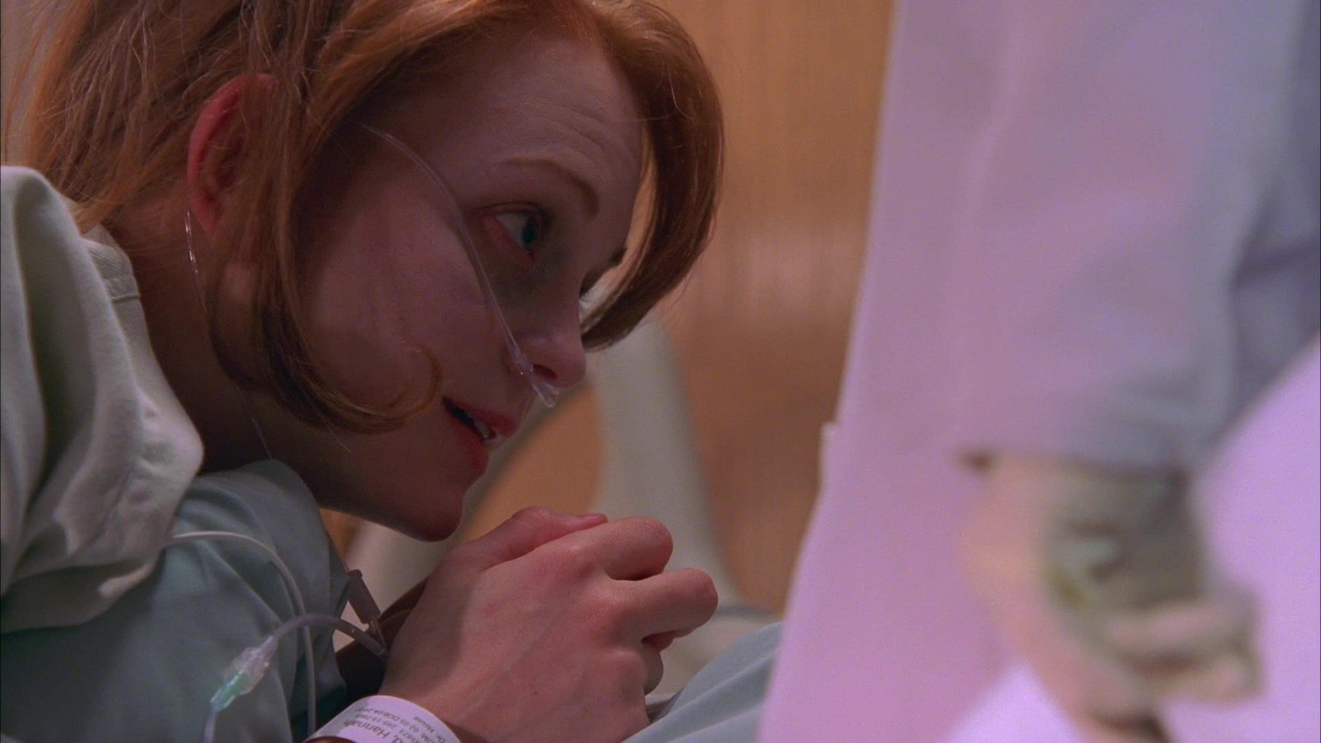 Poster Dr House saison 2 - Affiche 122 sur 364 - AlloCiné