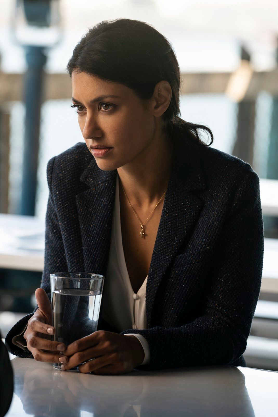 Photo de Janina Gavankar - The Way Back : Photo Janina Gavankar - Photo ...