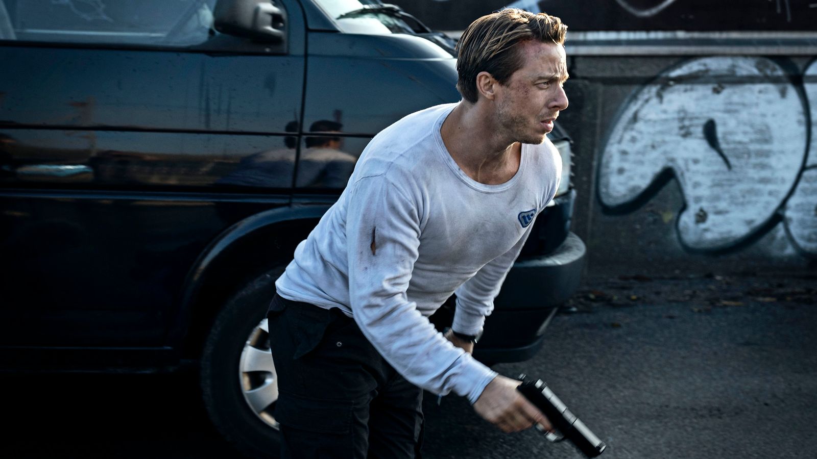 Photo de Johannes Lassen - Below the Surface : Photo Johannes Lassen - Photo 0 sur 16 - AlloCiné