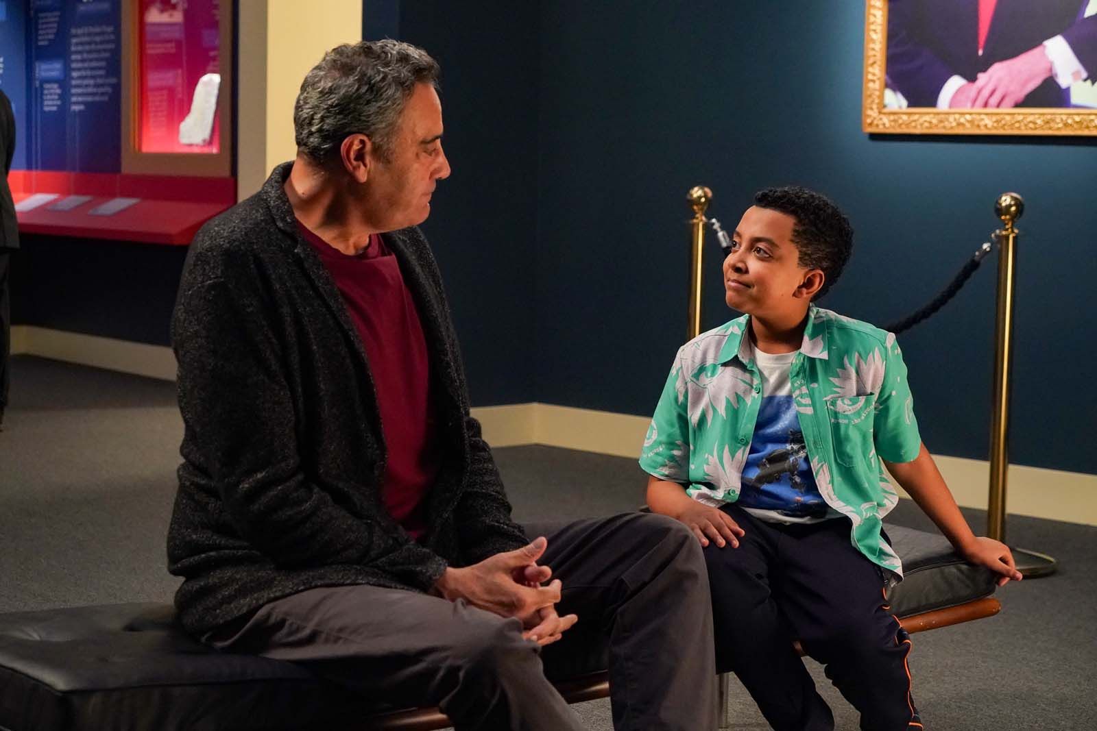 Photo de Brad Garrett - Single Parents : Photo Brad Garrett, Devin Trey ...