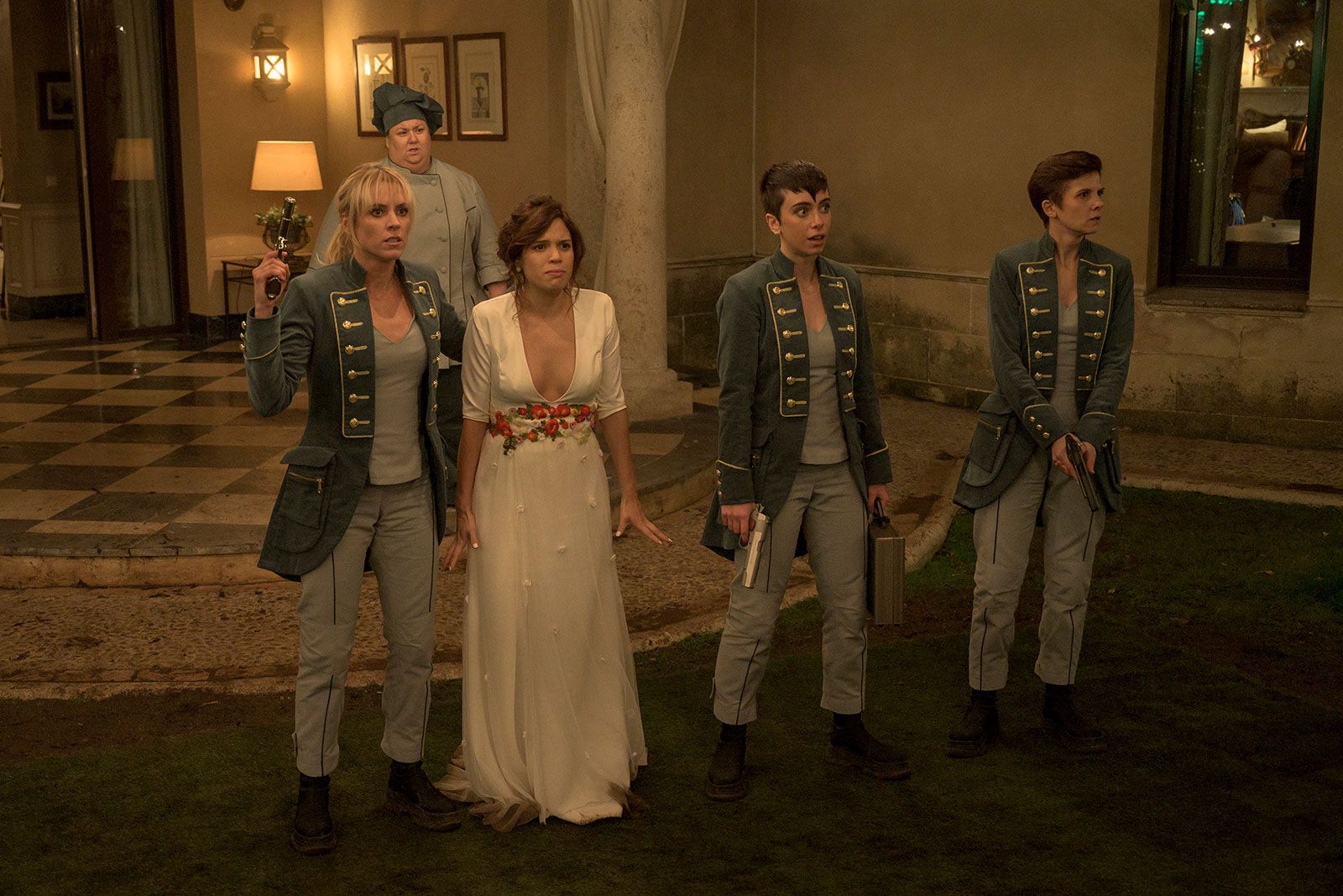 Photo de Maggie Civantos - Derrière les barreaux : l'Oasis : Photo ...