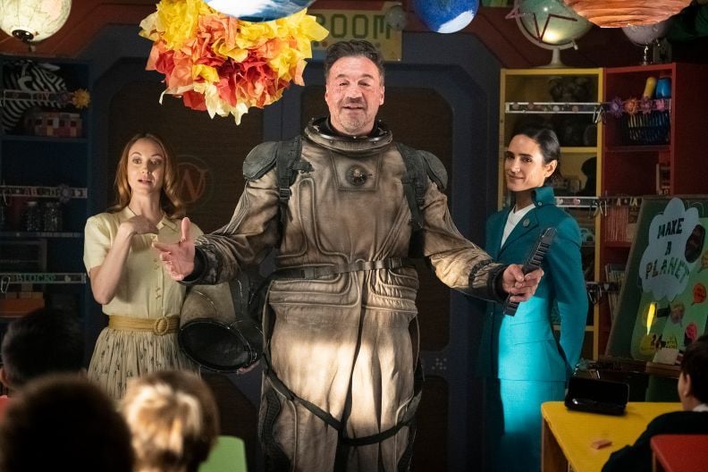 Snowpiercer : Snowpiercer : Photo Jennifer Connelly, Fiona Vroom, Aleks ...