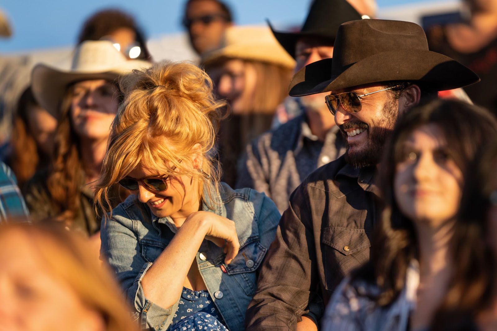 Photo De Kelly Reilly Yellowstone Photo Cole Hauser Kelly Reilly Photo 25 Sur 109 Allociné