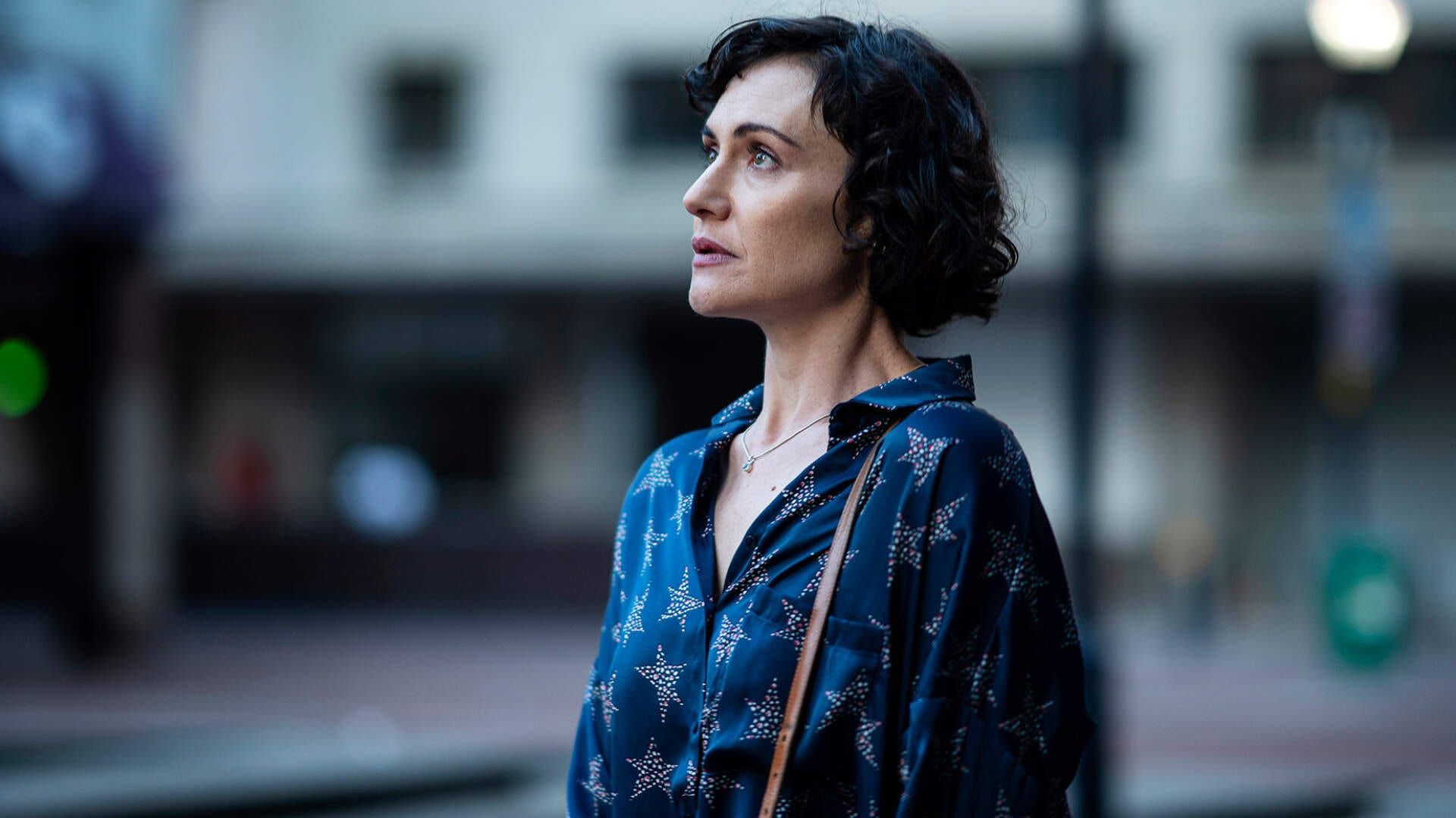 Poster Trackers - Saison 1 - Affiche 4 sur 8 - AlloCiné