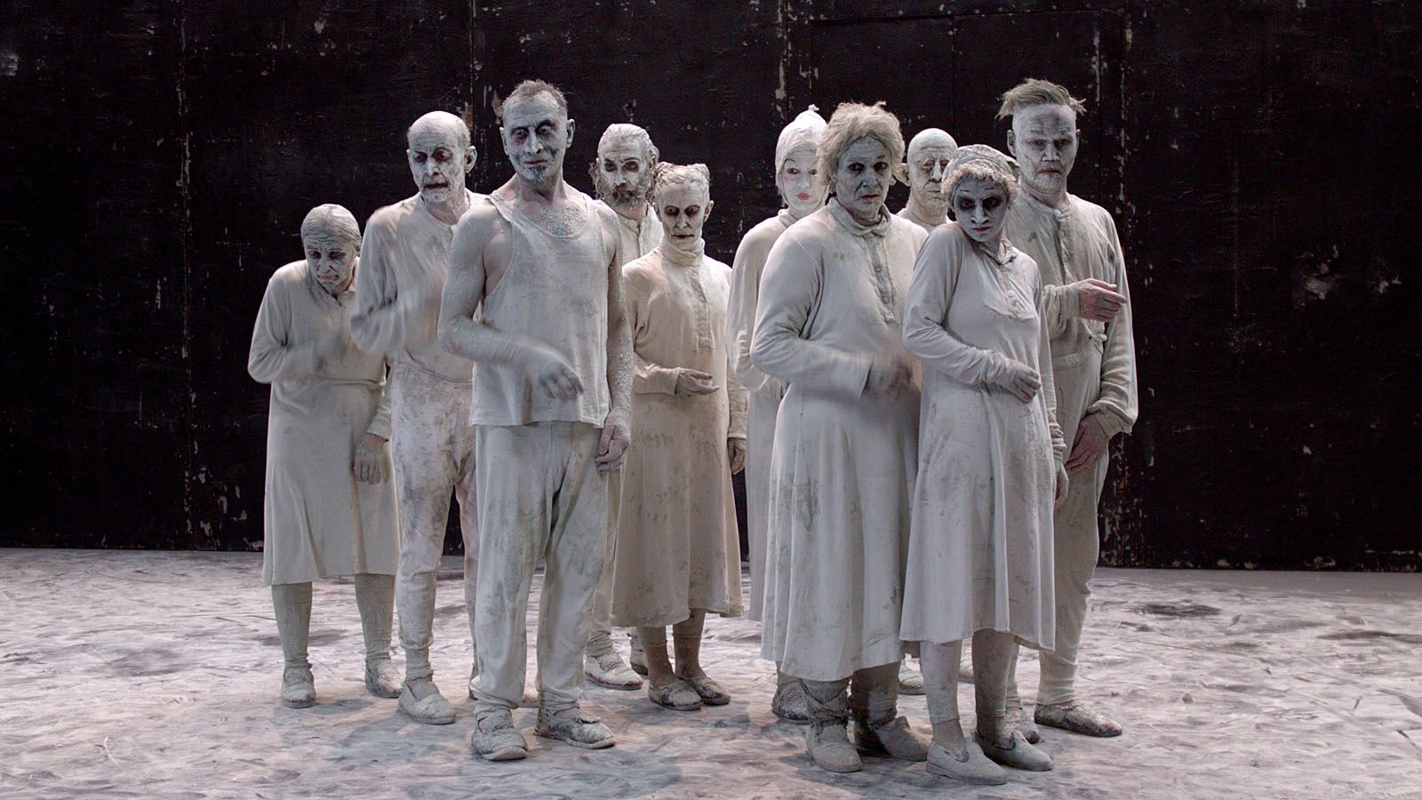 Photo du film May B - Photo 7 sur 8 - AlloCiné