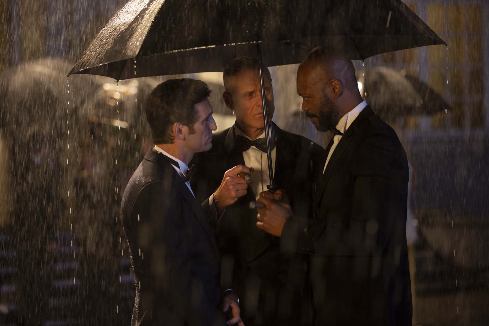 Photo de John Flanders - Black Beach : Photo Jimmy Castro, Raúl Arévalo ...