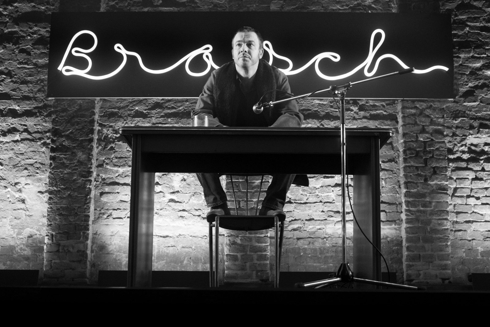 Photo de Albrecht Schuch - Thomas le dissident : Photo Albrecht Schuch ...