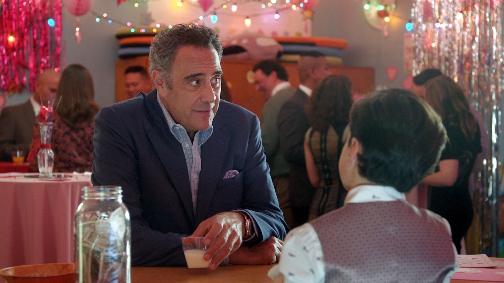 Poster saison 2 - Affiche 2 sur 199 - AlloCiné