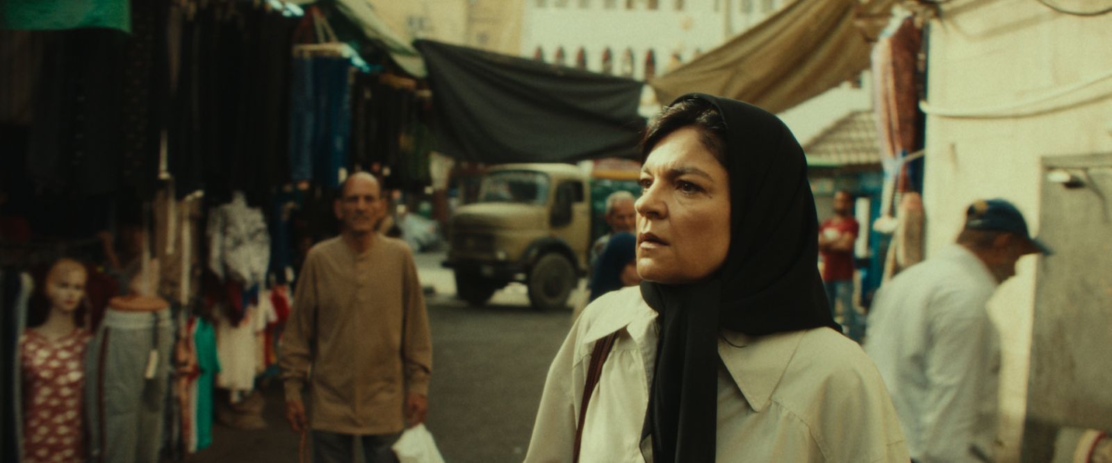 Photo du film Mitra - Photo 5 sur 11 - AlloCiné