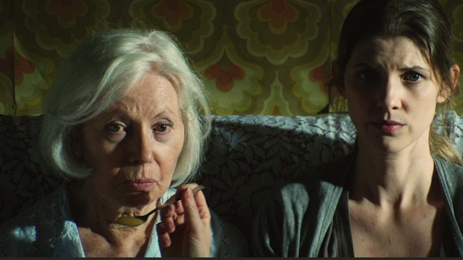 Photo de Karine Ventalon - Hikikomori : Photo Colette Roche, Karine ...