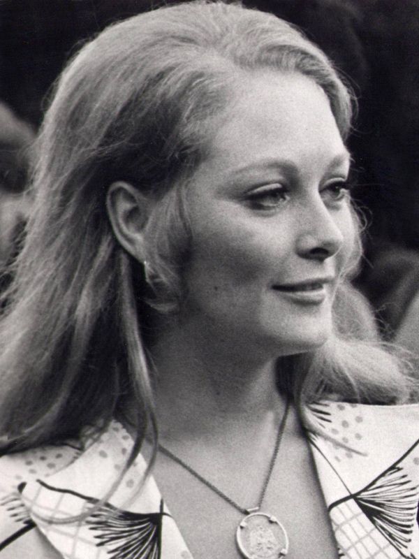 Jenny Hanley - AlloCiné