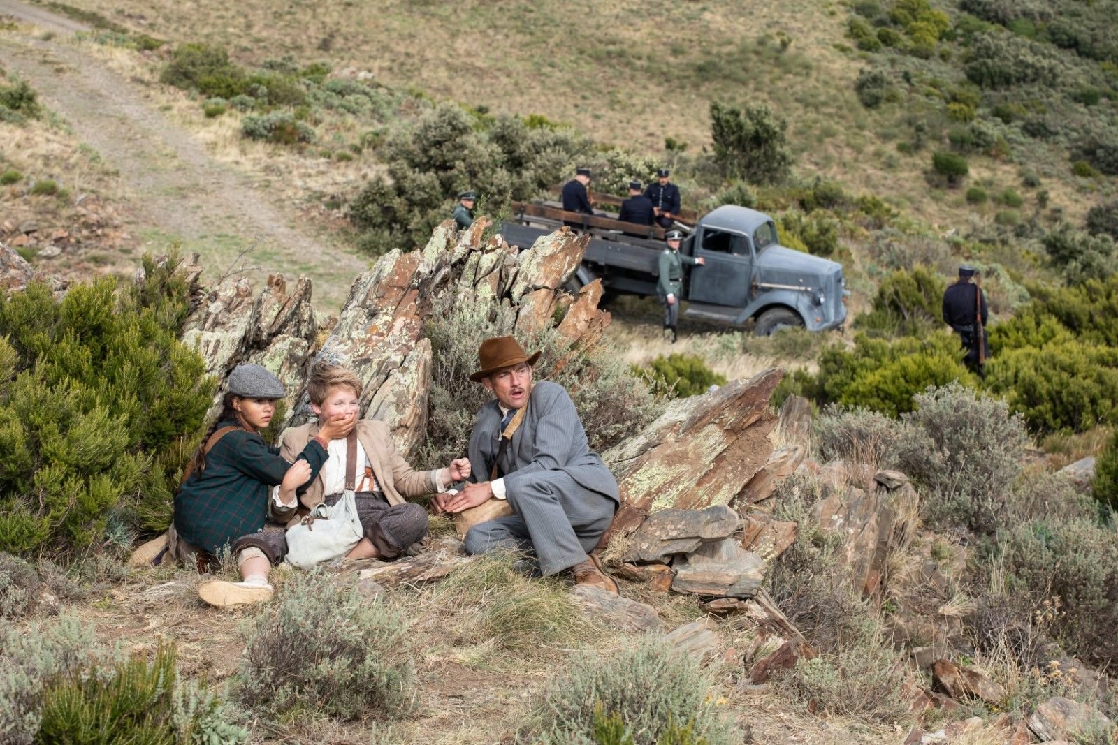 Photo de Julius Weckauf - Der Pfad : Photo Volker Bruch, Julius Weckauf ...