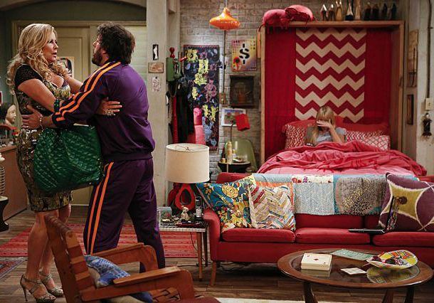 Photo de Jennifer Coolidge - 2 Broke Girls : Photo Jennifer Coolidge ...