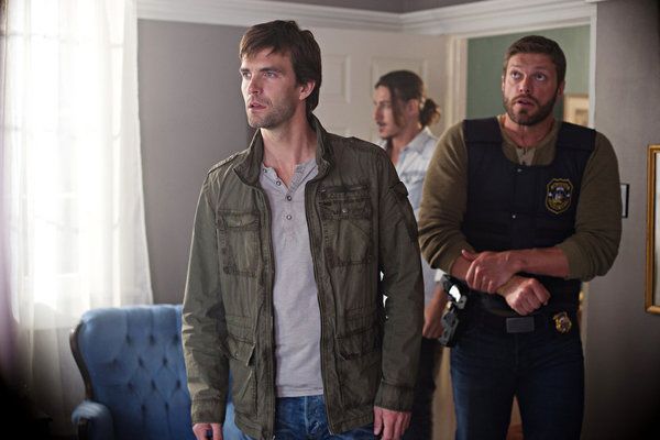 Photo de Adam Copeland - Les Mystères de Haven : Photo Lucas Bryant ...