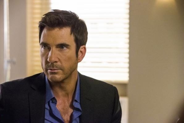 Hostages (US) : Hostages (US) : Photo Dylan McDermott - 20 sur 75 - AlloCiné