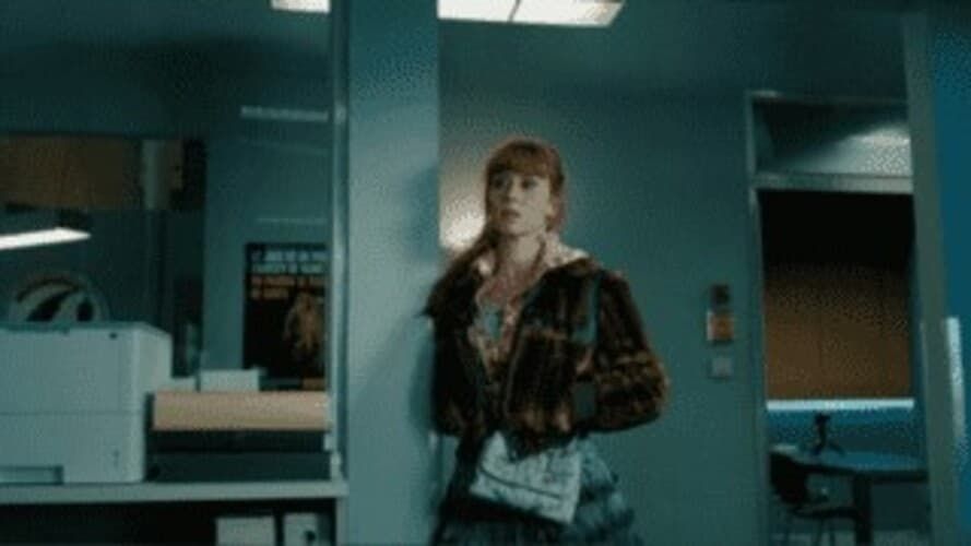 Poster HPI saison 2 - Affiche 28 sur 45 - AlloCiné