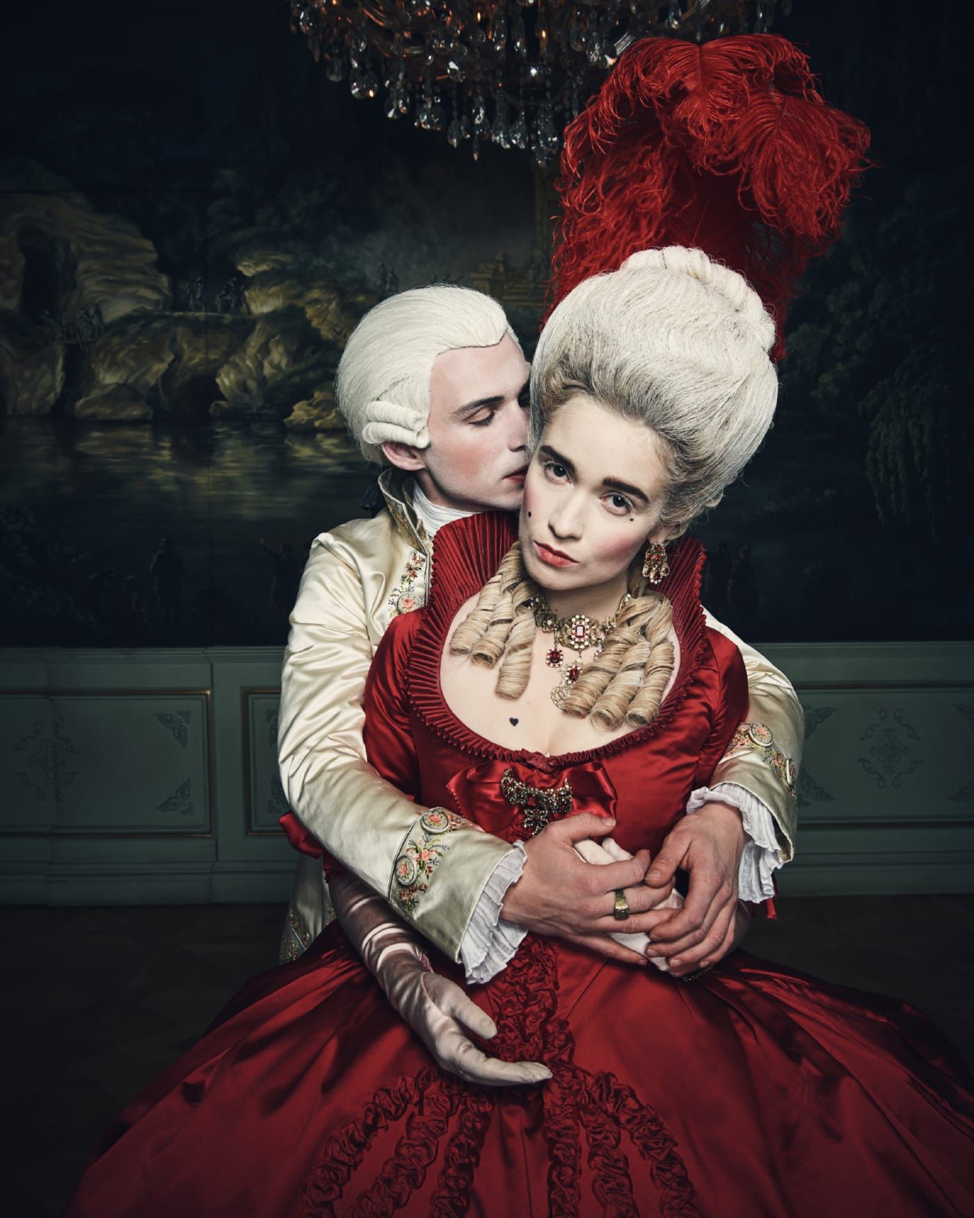 Les Liaisons Dangereuses : Photo Alice Englert, Nicholas Denton - 13 ...