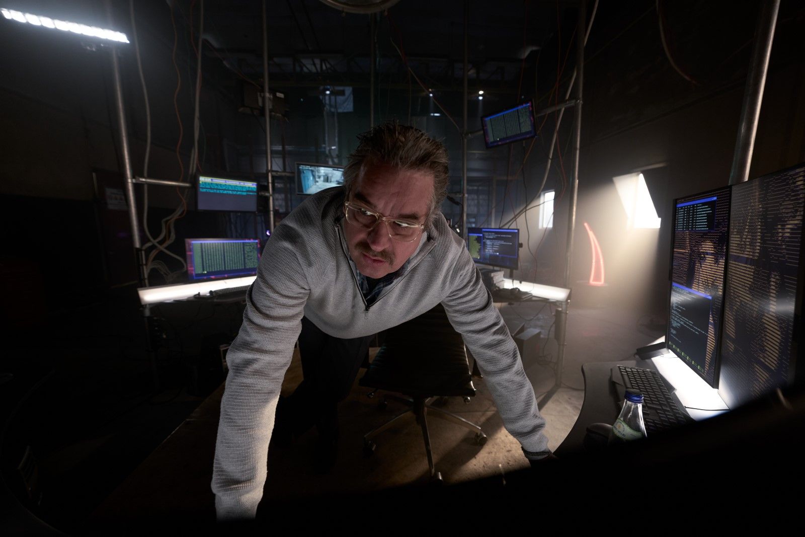 Photo du film The Takeover - Photo 28 sur 46 - AlloCiné