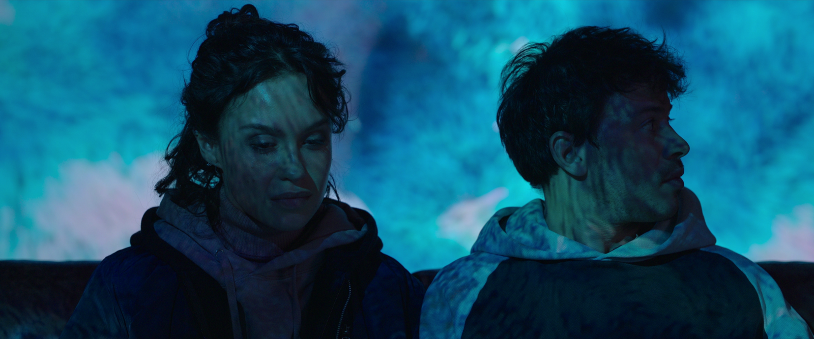 Photo du film The Takeover - Photo 2 sur 46 - AlloCiné