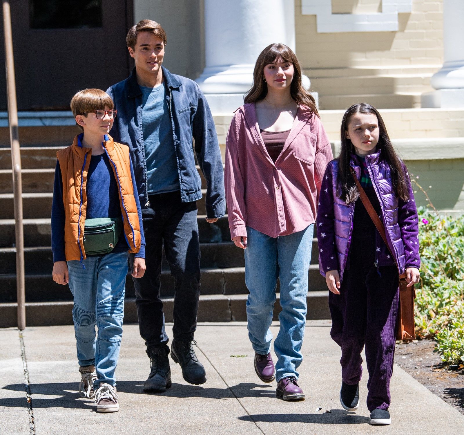 Photo de Violet McGraw - A Christmas Mystery : Photo Lauren Lindsey ...