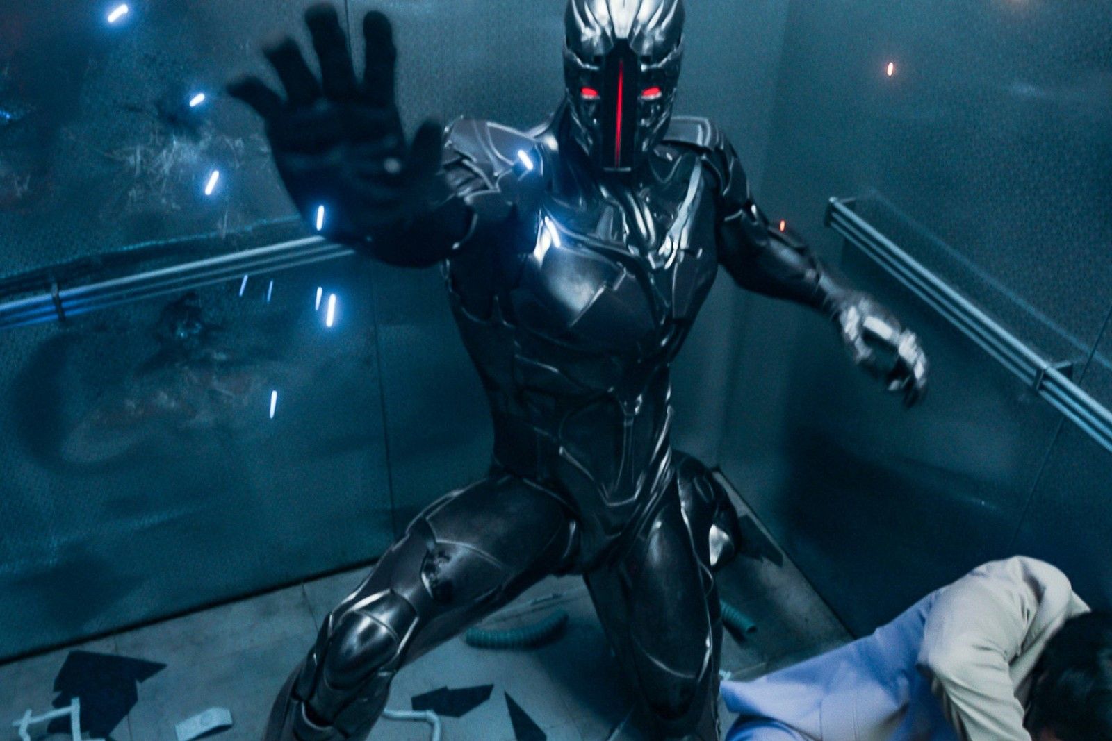 Photo du film Alienoid - Les Protecteurs du futur - Photo 12 sur 29 ...