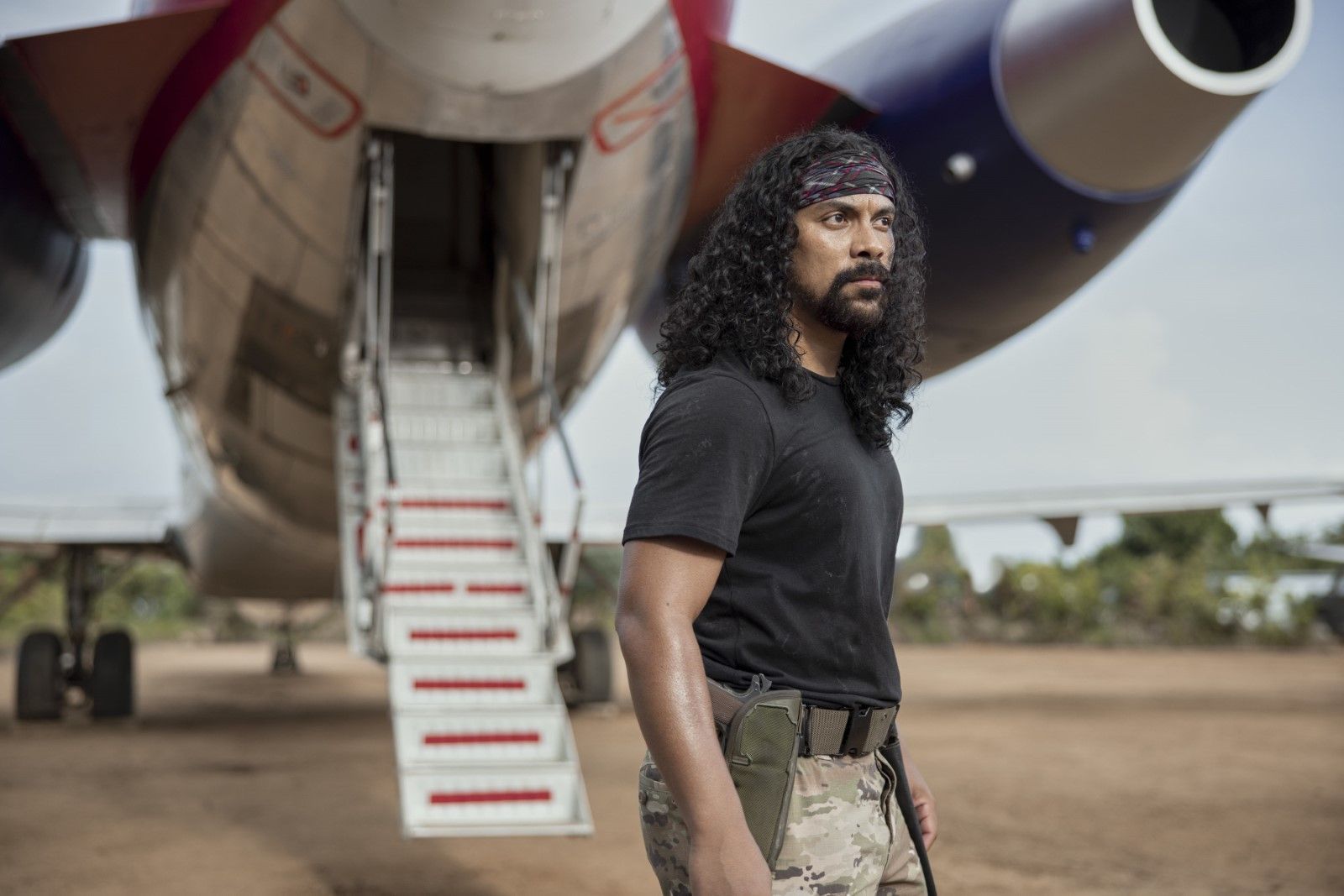 Photo de Evan Dane Taylor - Mayday : Photo Evan Dane Taylor - Photo 0 sur 1 - AlloCiné