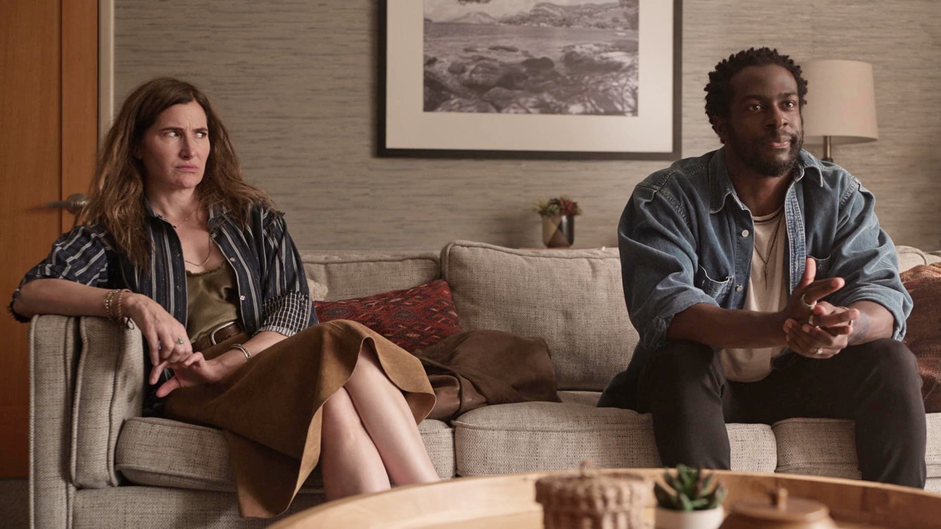 Poster Tiny Beautiful Things saison 1 - Affiche 3 sur 14 - AlloCiné