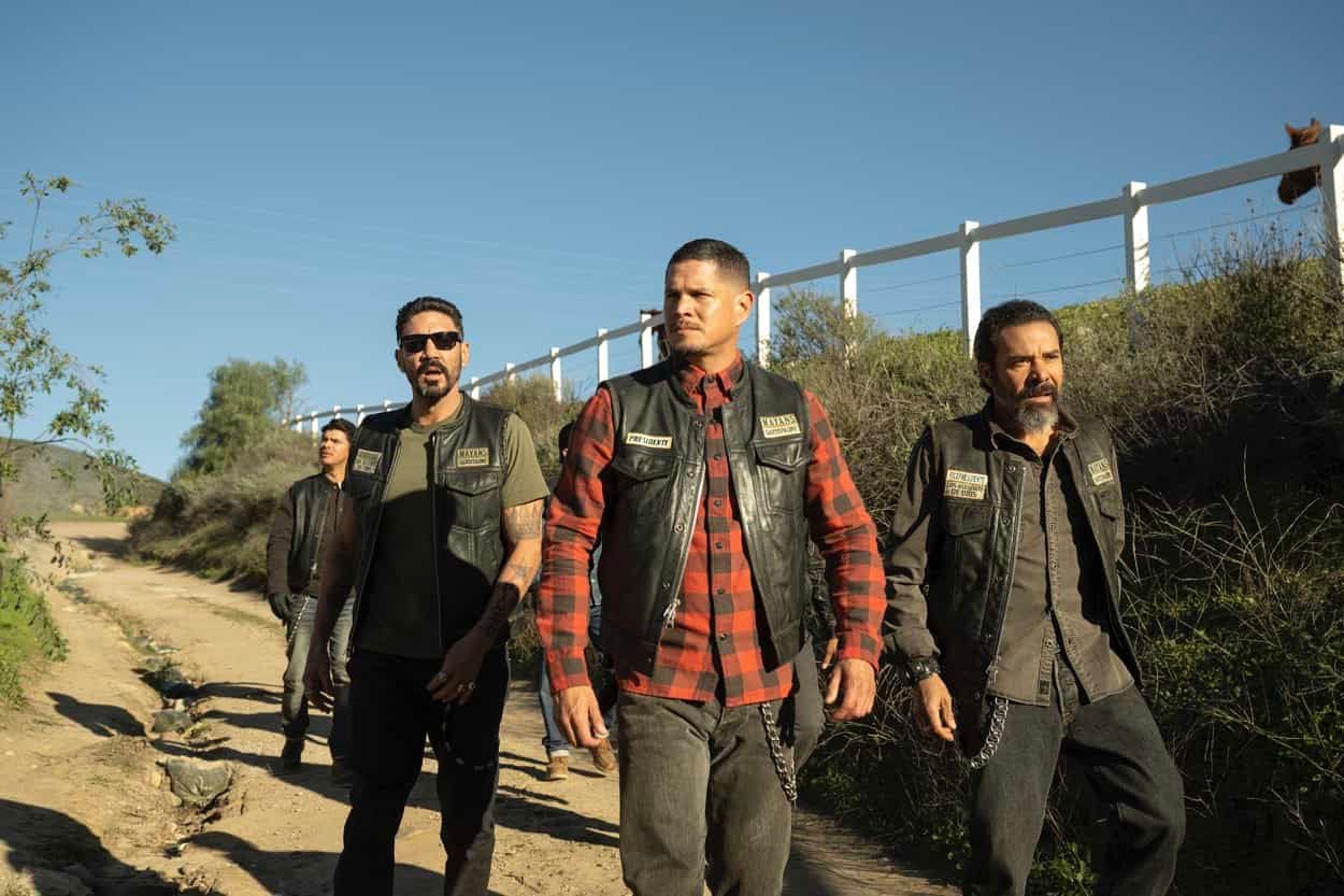 Mayans M.C. : Mayans M.C. : Photo JD Pardo, Michael Irby, Clayton ...