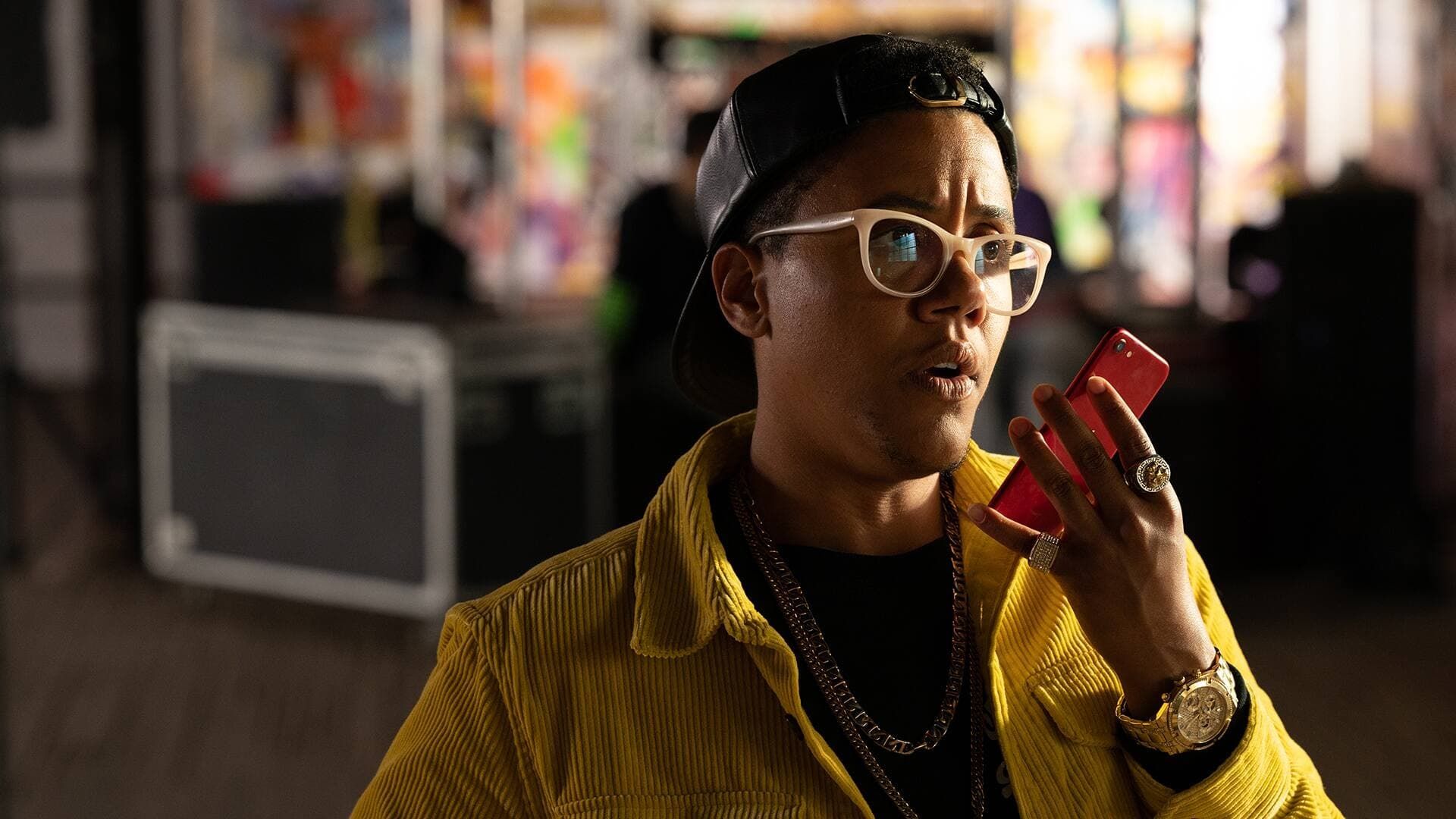 Poster Sort Of saison 2 - Affiche 4 sur 19 - AlloCiné