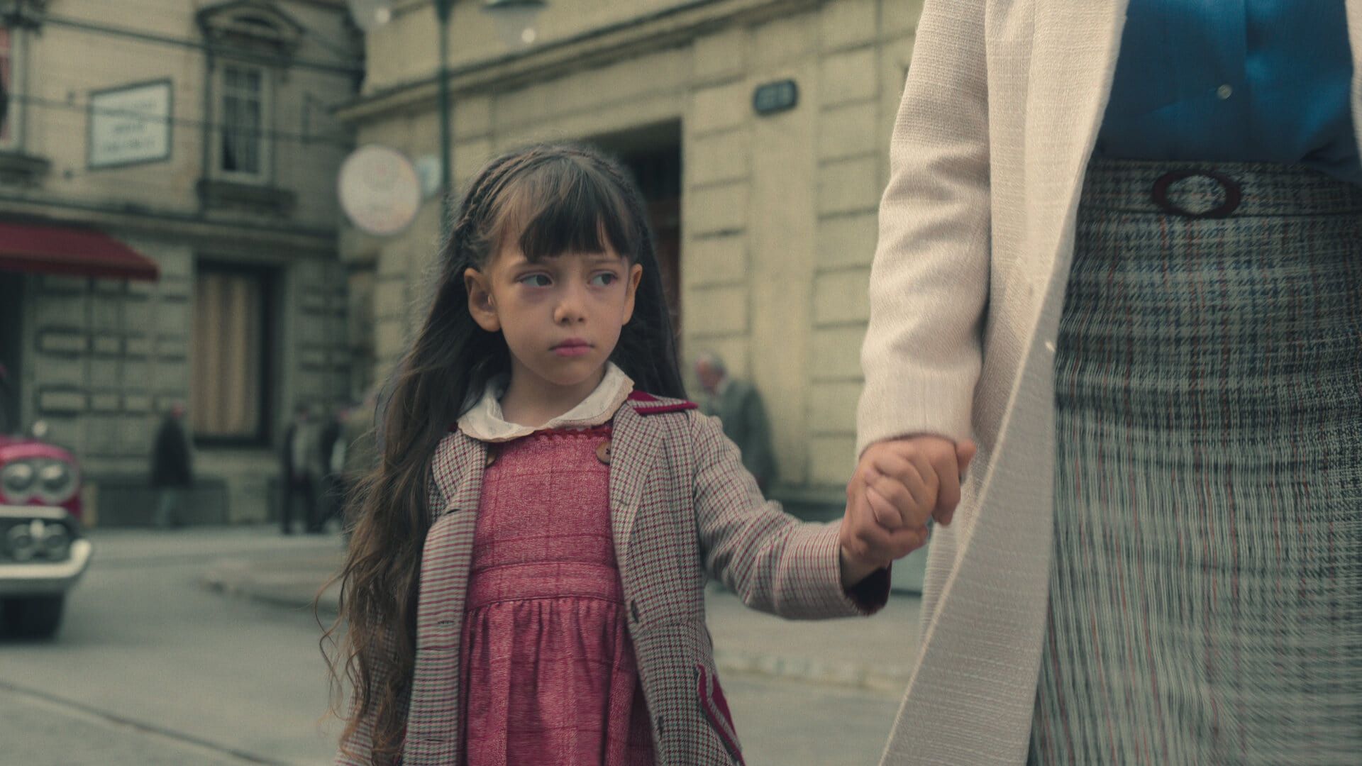 Poster The Club saison 2 - Affiche 9 sur 45 - AlloCiné