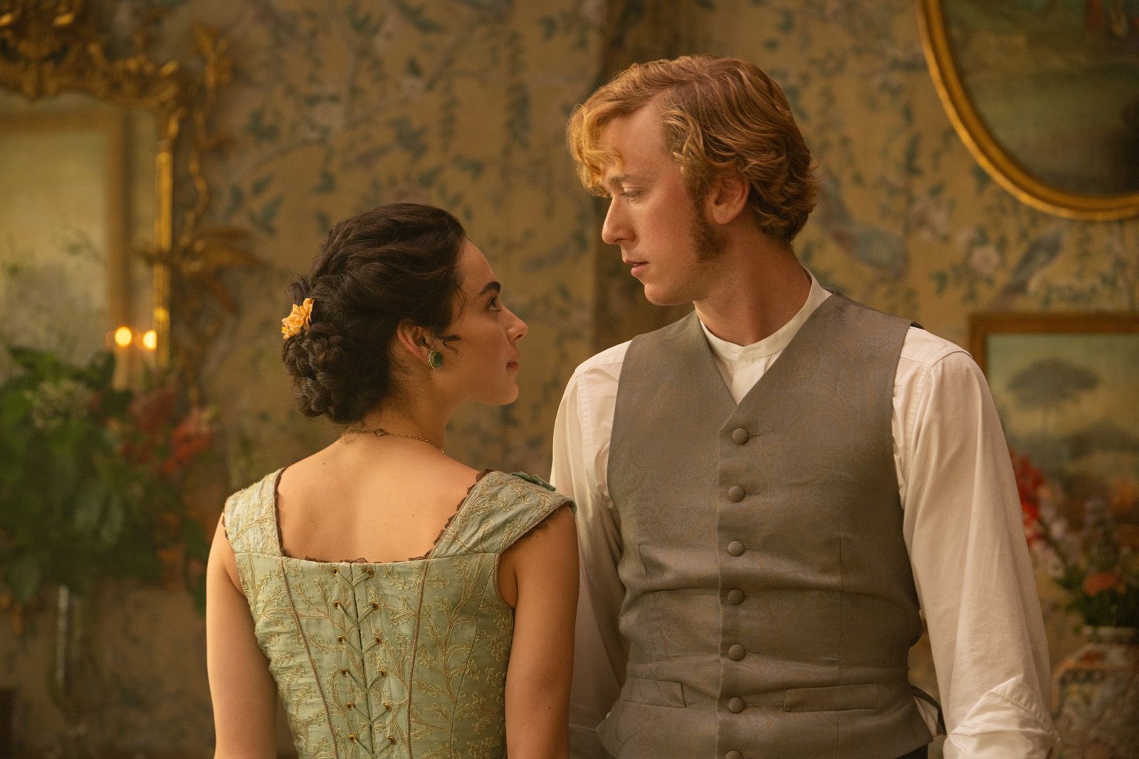 The Buccaneers : The Buccaneers : Photo Barney Fishwick, Aubri Ibrag ...