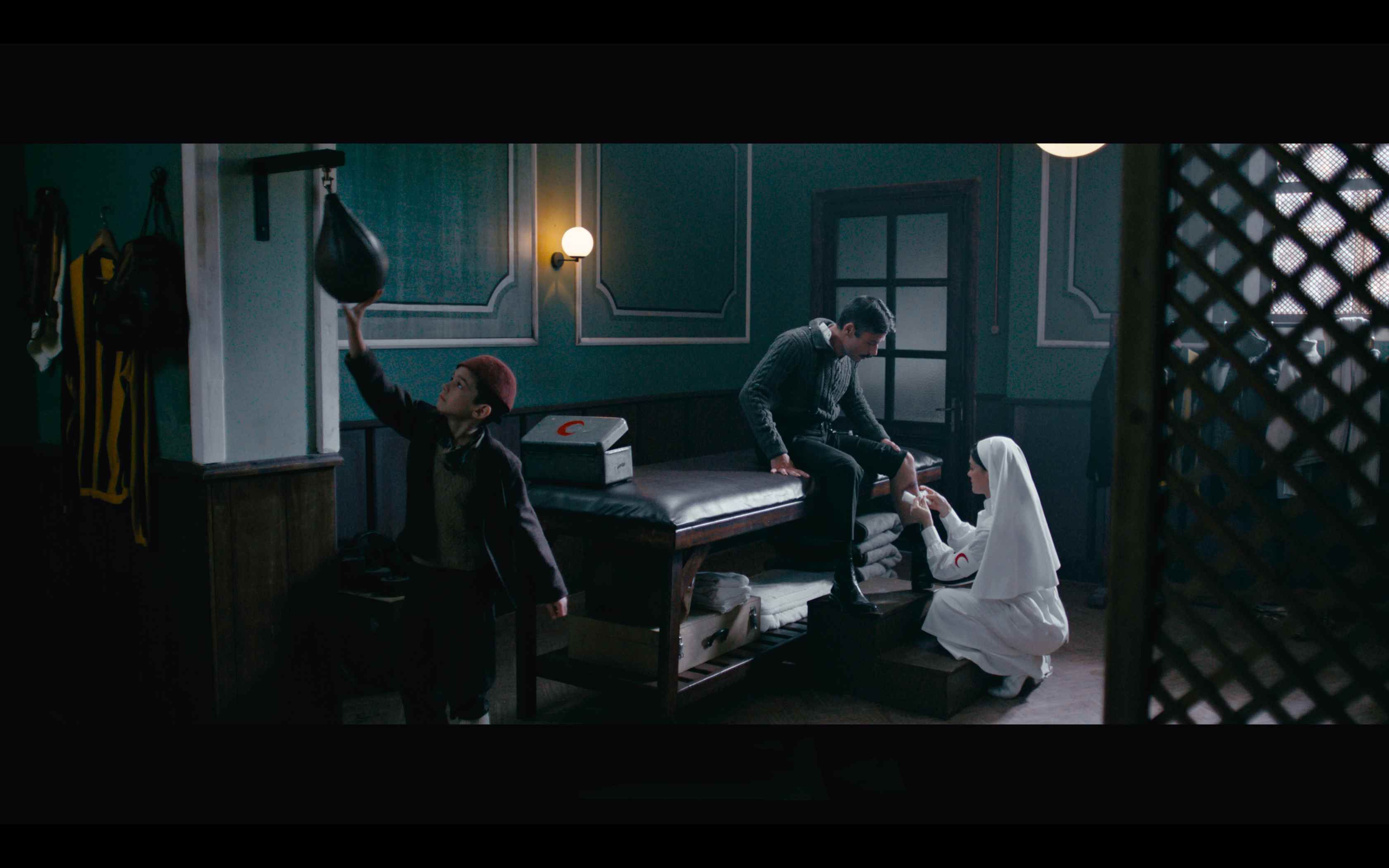 Photo du film Zaferin Rengi - Photo 36 sur 103 - AlloCiné